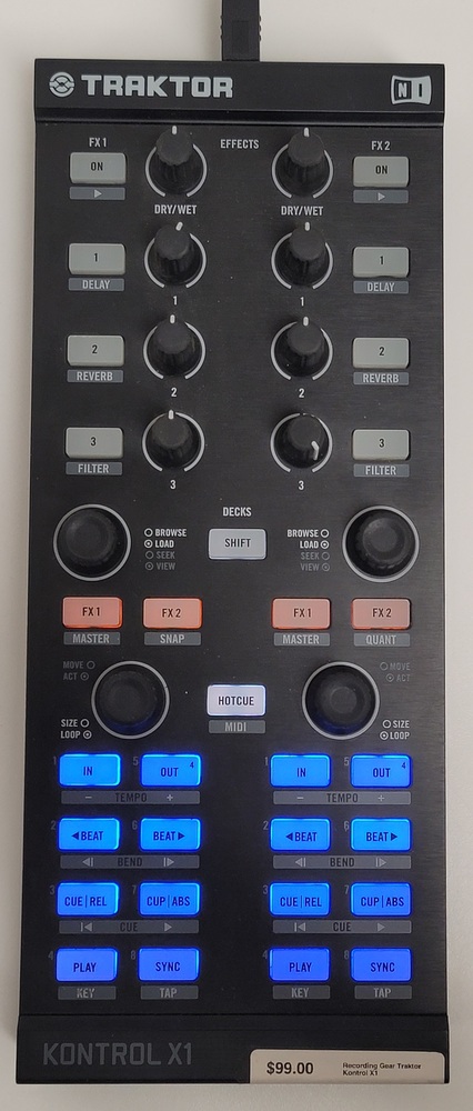 Native Instruments Traktor Kontrol X1 MK1 DJ Control Interface | Avenue ...