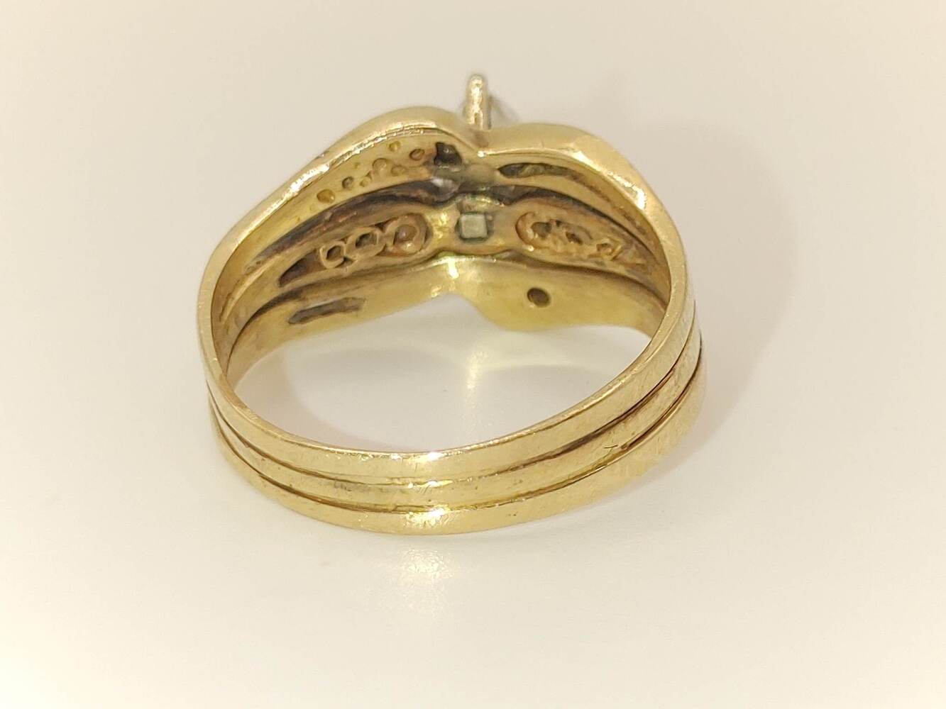 Stunning 10K Yellow Gold Wedding Set is Crafted to Perfection | Avenue ...