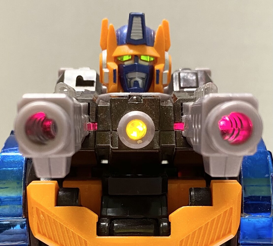 Hasbro Beast Wars - Transmetal Optimal Optimus | Avenue Shop Swap & Sell