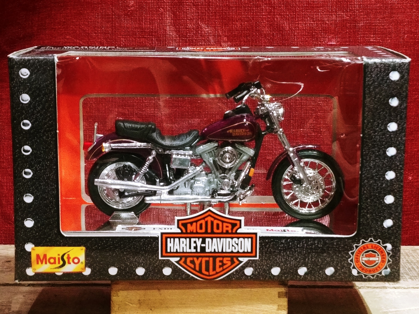 Harley Davidson FXDL Dyna Low Rider Diecast 1:18 by Maisto Burgundy ...