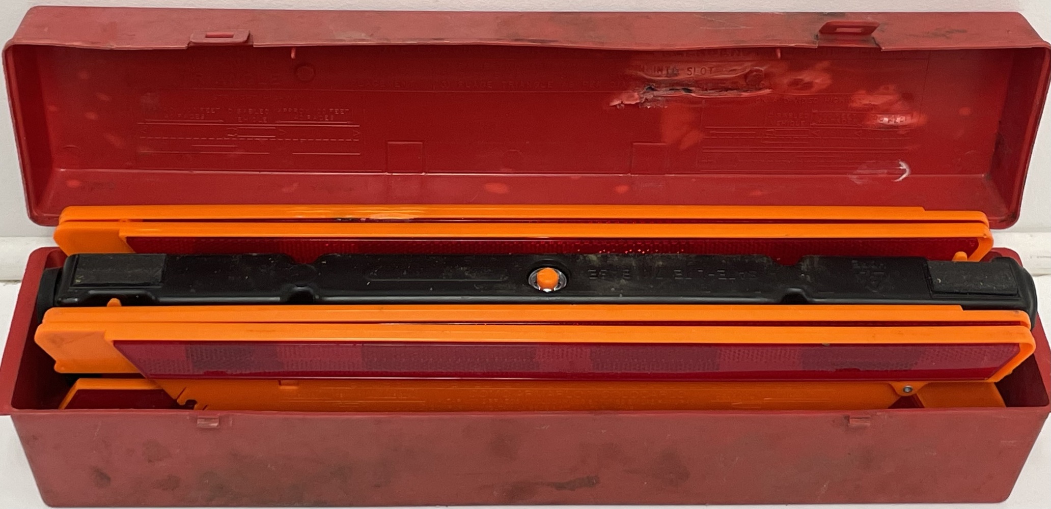 SATE-LITE 711 Trucker Safety Roadside Emergency Triangle Reflector Road ...