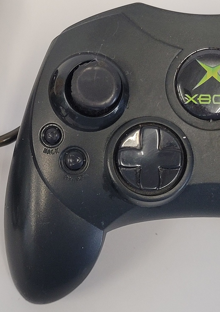MICROSOFT ORIGINAL XBOX CONTROLLER | Avenue Shop Swap & Sell