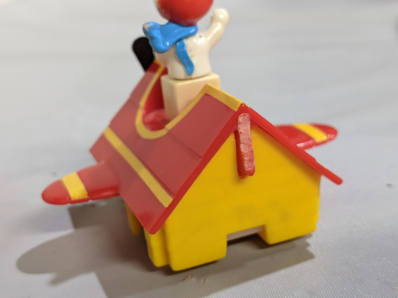 Vintage 1966 Snoopy Pilot Red Baron Doghouse Plane Charlie Brown Train ...