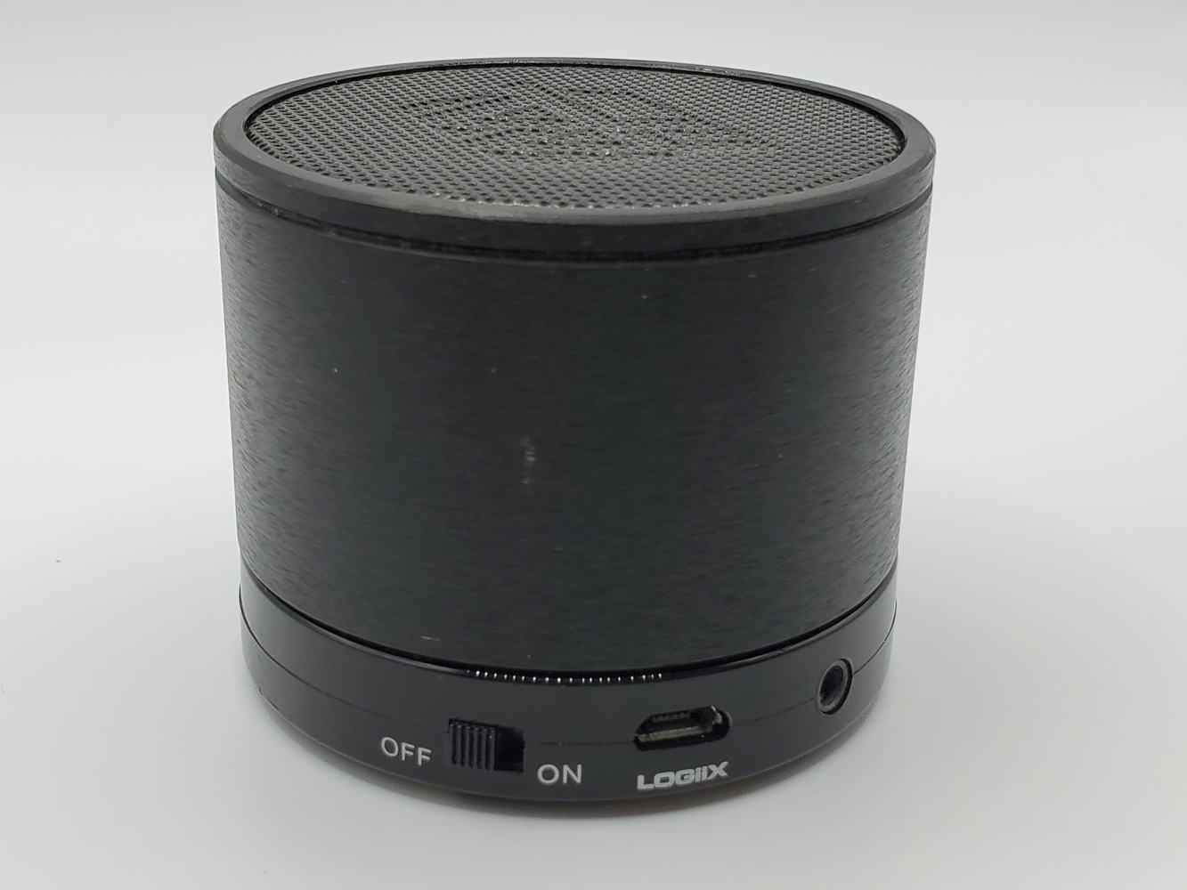 Logiix Blue Piston Portable Bluetooth Speaker | Avenue Shop Swap & Sell