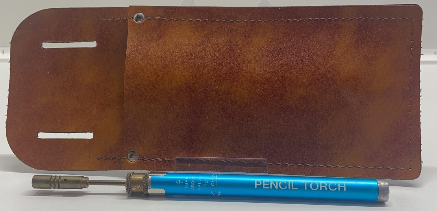 Cordless Butane Powered Mini Pencil Torch with Leather Pouch | Avenue ...