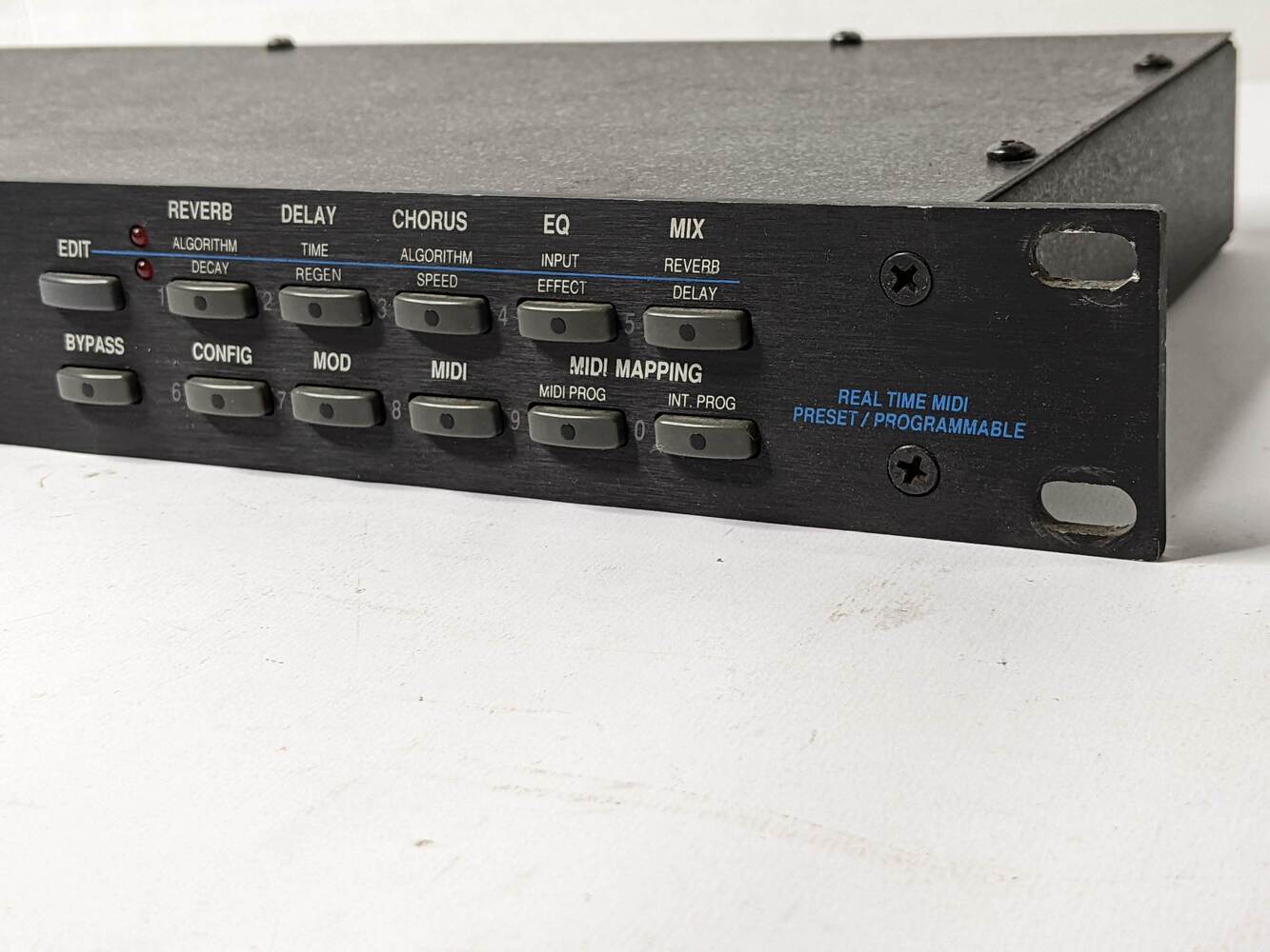 Alesis Midiverb III 3 16-Bit Digital Effects Processor MIDI Rack Unit ...