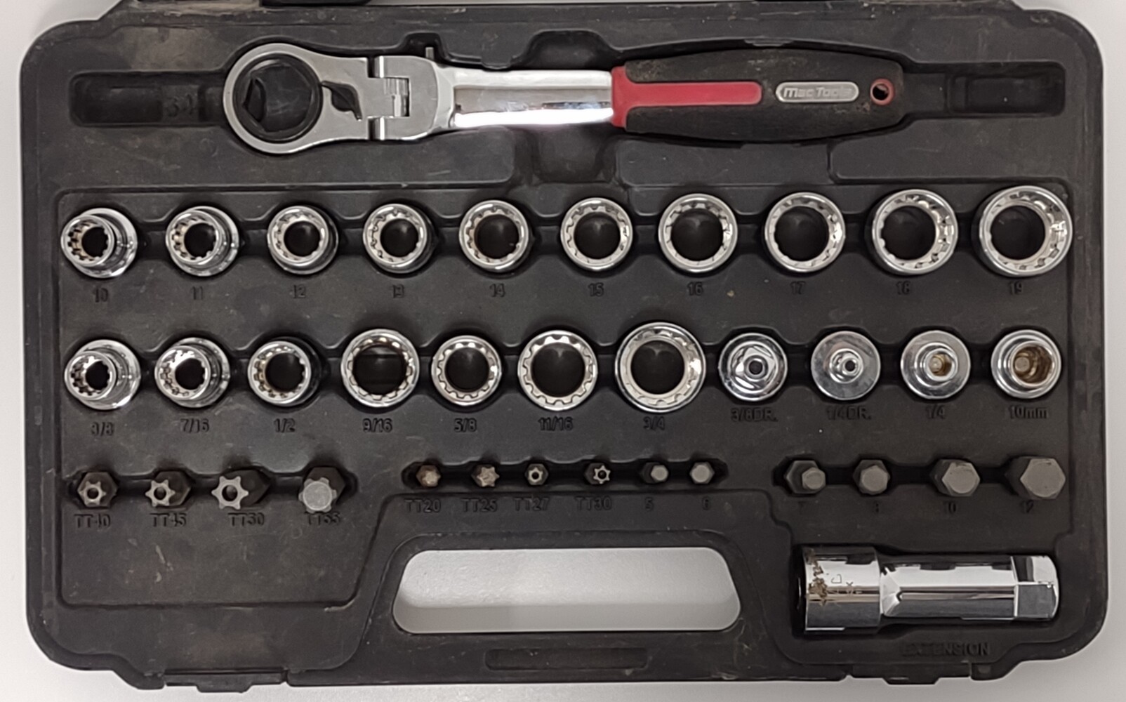 Mac Tools 36 Piece 12PT Point Pass-Thru Socket Set | Avenue Shop Swap ...