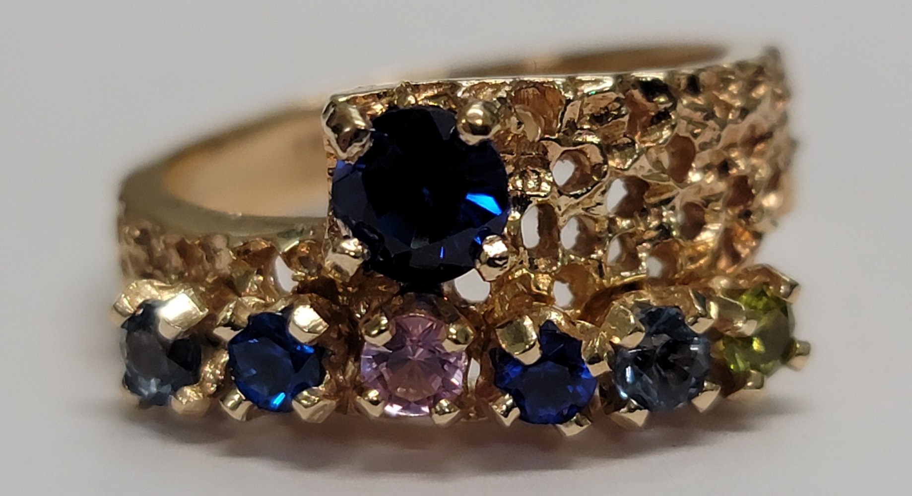 10 Karat Yellow Gold Family Ring - Size: 7.75 | Avenue Shop Swap & Sell