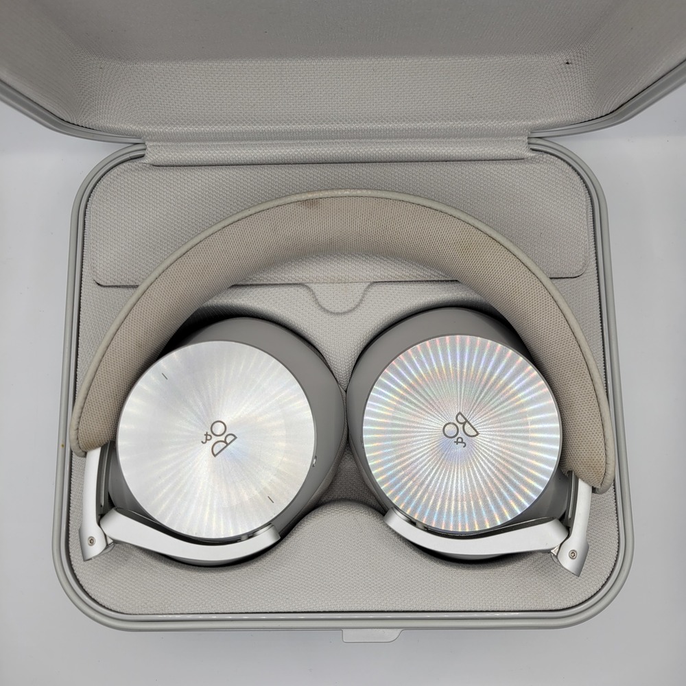 Bang & Olufsen Beoplay H95 Wireless Active Noise Cancelling Over-Ear ...