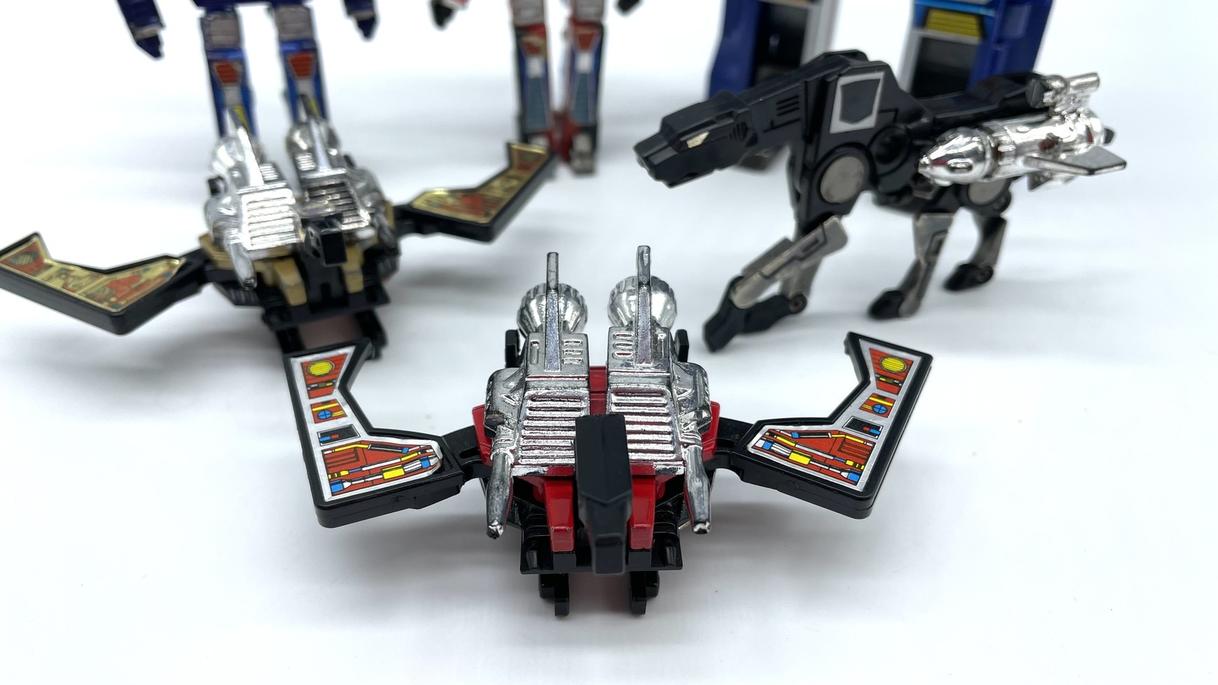 1984Hasbro G1 Transformers Soundwave, Laserbeak, Rumble, Frenzy, Ravage ...