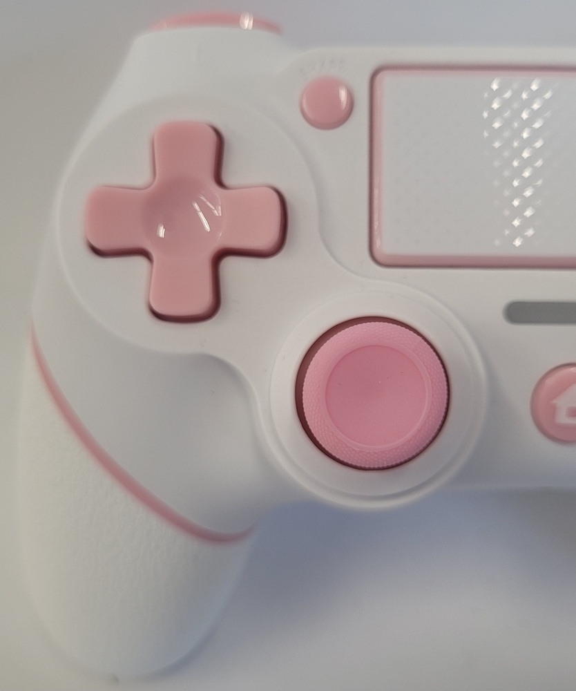 AceGamer Wireless Pink and White Playstation 4 (PS4) Controller ...
