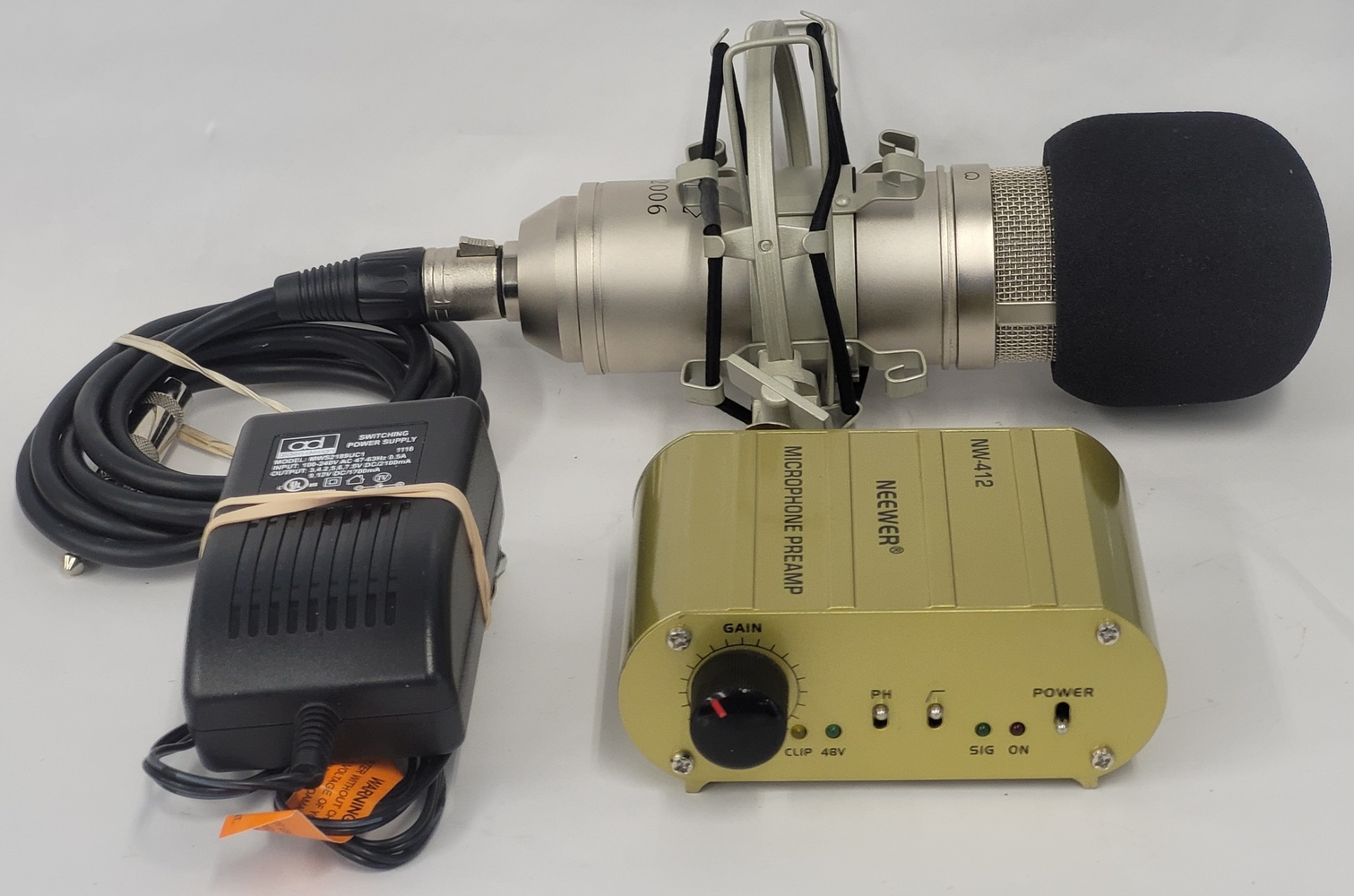 MXL 2006 Microphone with Neewar NW-412 Premap and Power Adapter ...