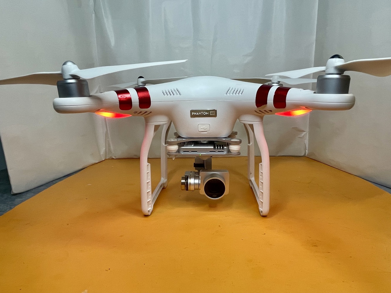 DJI Phantom 3 - 4K (W325) | Avenue Shop Swap & Sell