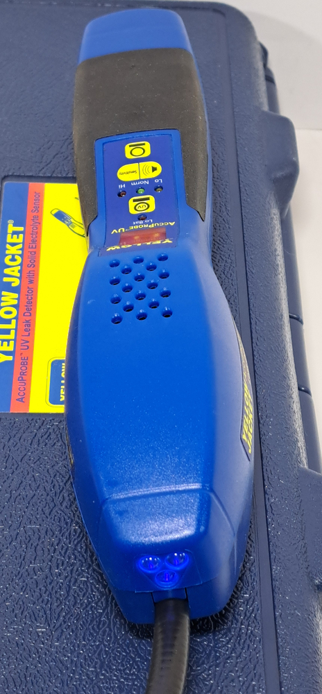 Yellow Jacket ACCUPROBE UV Handheld Leak Detector 69336 with Case ...