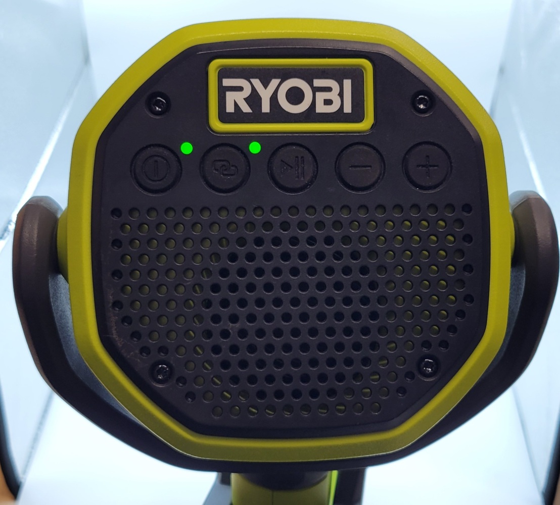 RYOBI 18V ONE+ Cordless VERSE Clamp Speaker (Tool Only) | Avenue Shop ...