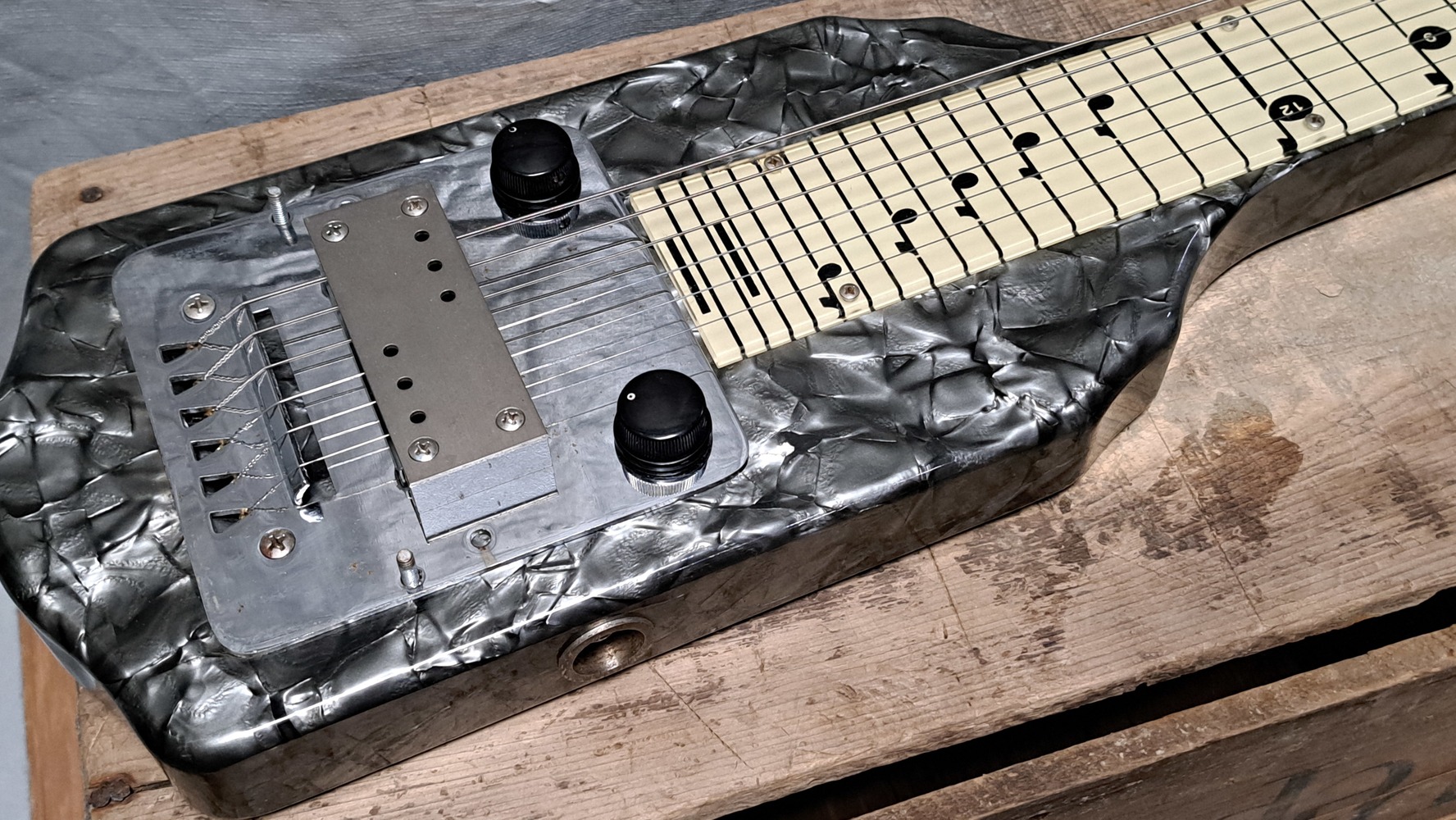 National THE CHICAGOAN Grey Pearloid Electric Lap Steel GUITAR with ...