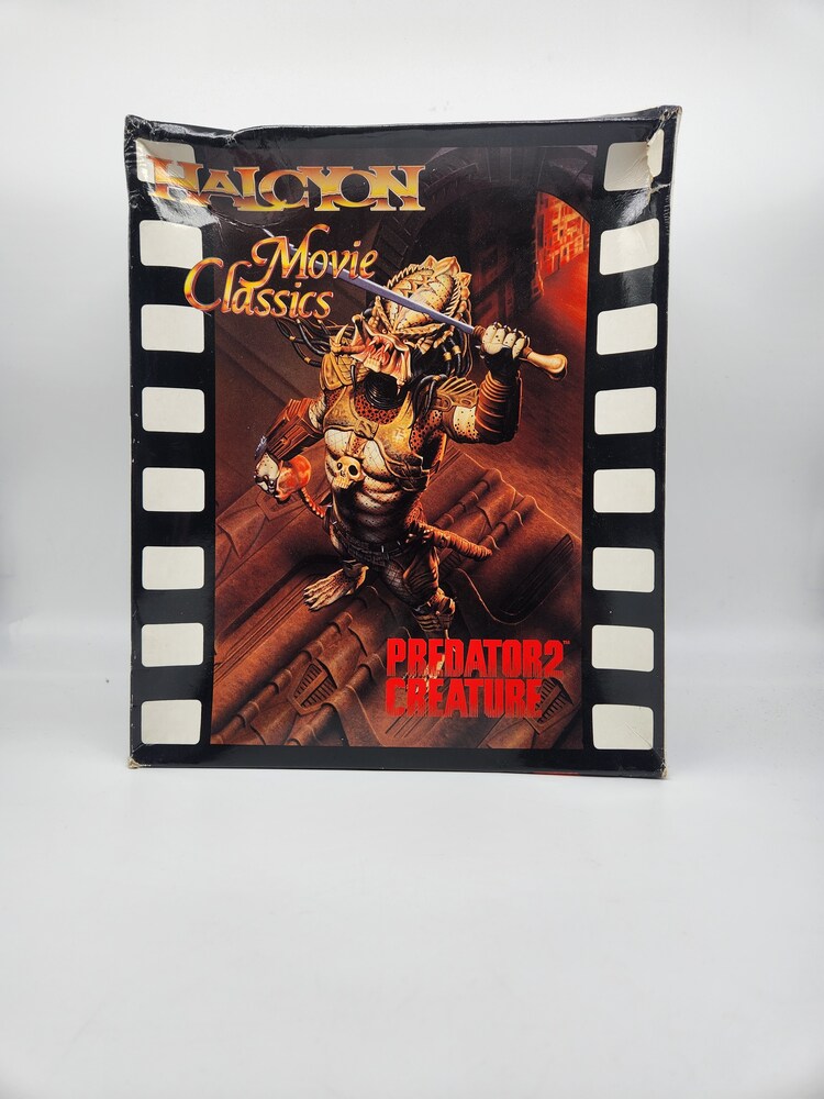 Brand New PREDATOR 2 CREATURE Model Kit | Avenue Shop Swap & Sell