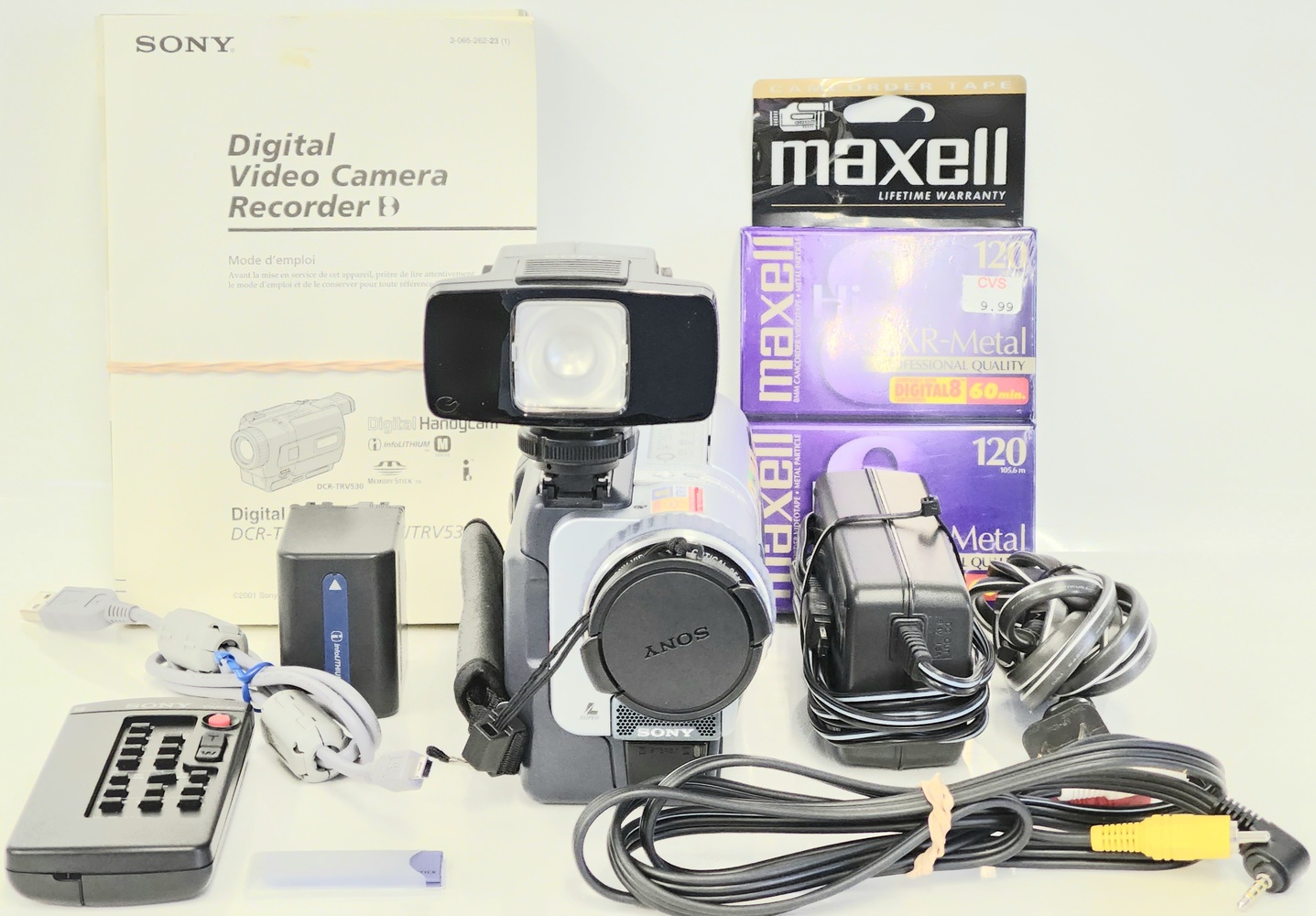 Sony Digital 8 Model DCR-TRV530 Handycam/Camcorder + Accessories ...