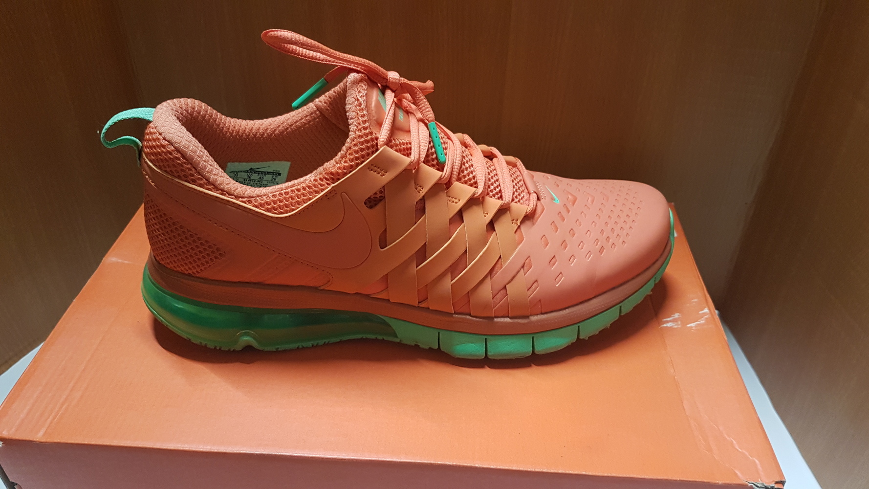 Nike | Avenue Shop Swap & Sell